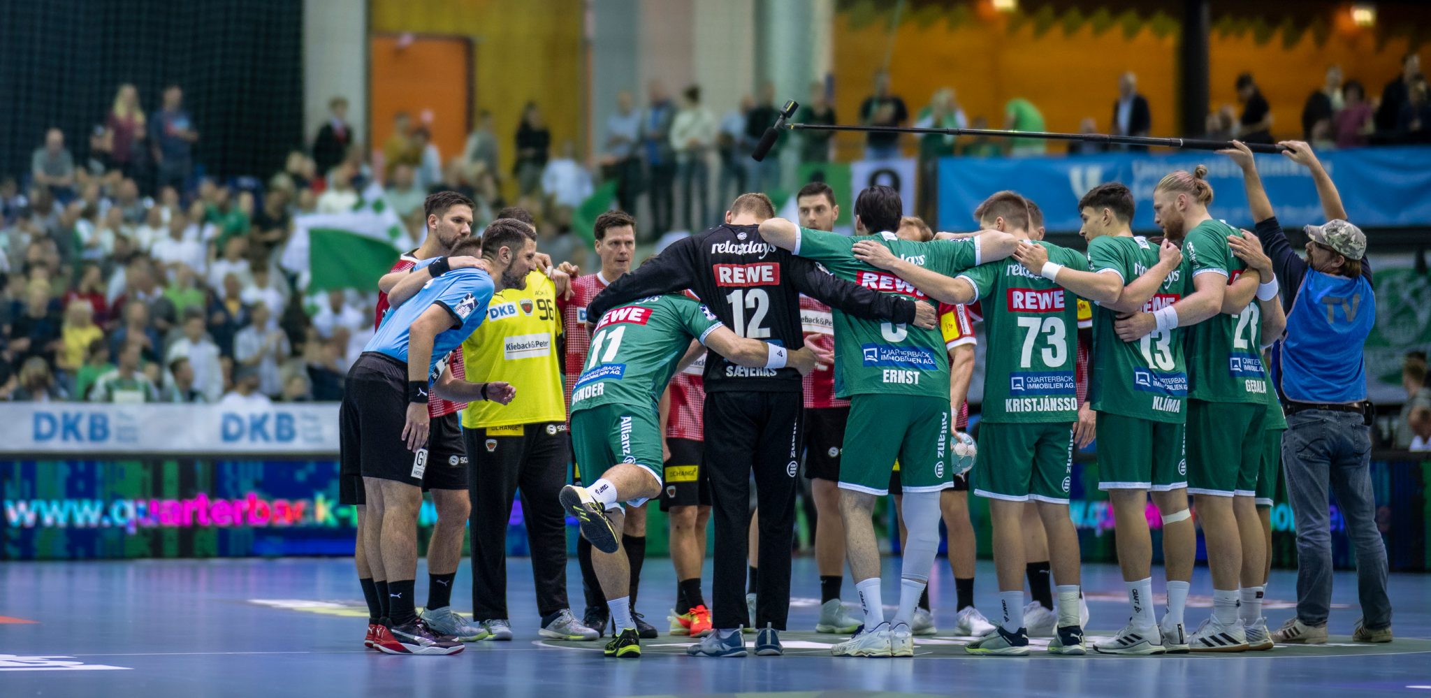 Erstes Auswärtsspiel: Leipzig trifft auf Melsungen - SC DHFK Handball